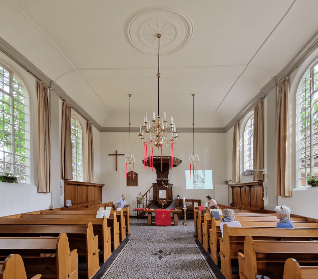 Symbool van het protestants christendom - Veelkleurige Religies Rotterdam